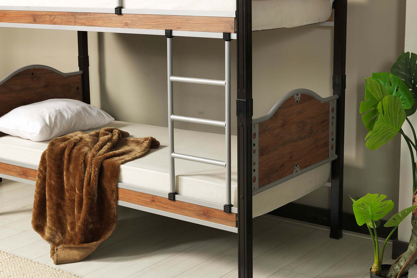 Argimo İnci Genç Çocuk Odası Metal Ahşap Siyah Ranza ve Karyola